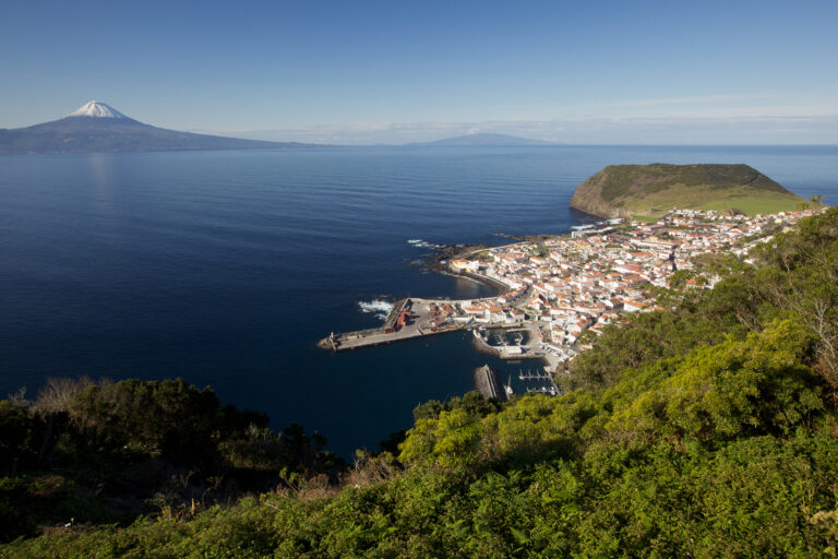 São Jorge aux Açores, l'île des fajãs - Le guide complet 2025 pour visiter